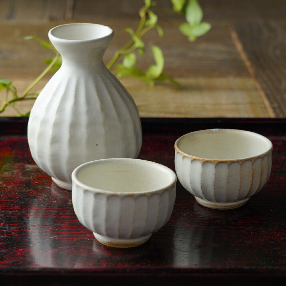 【楽天市場】【MAX30%offクーポンあり】益子焼の酒器セット kinari 【徳利1点/ぐい呑み2点】 わかさま陶芸 とっくり おちょこ ペア 盃 冷酒 家飲み 父の日ギフトにも 日本製 ...