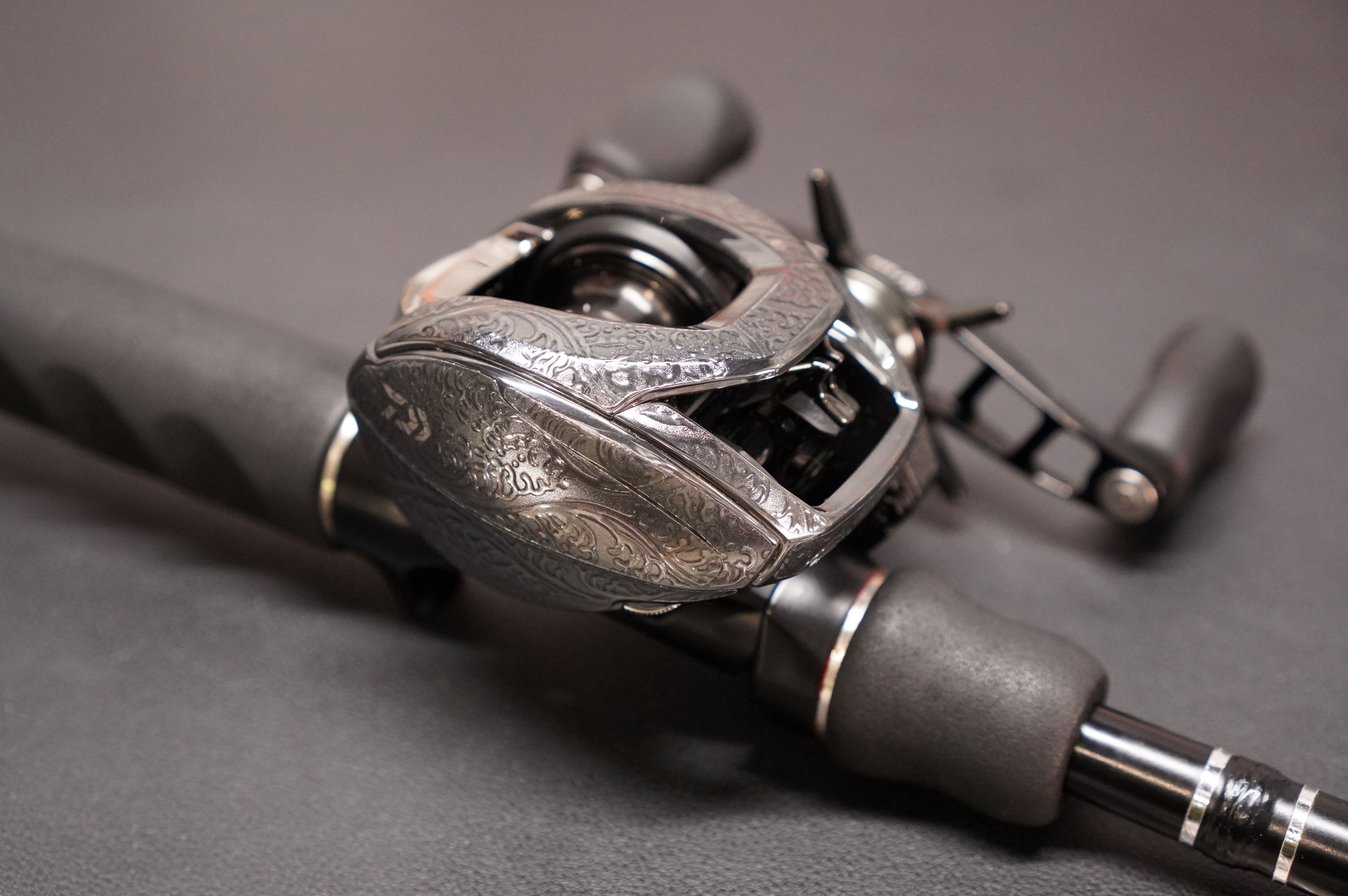 【楽天市場】【WANEE'S】 グルービンデカールキット DAIWA 24 STEEZ SV TW 100 用 ※リール本体は含まれません ...