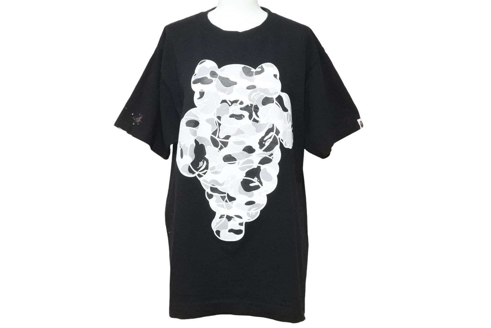 【楽天市場】A BATHING APE アベイシングエイプ 半袖Tシャツ 90s カウズコラボ Michelin迷彩柄 半袖Tシャツ ...