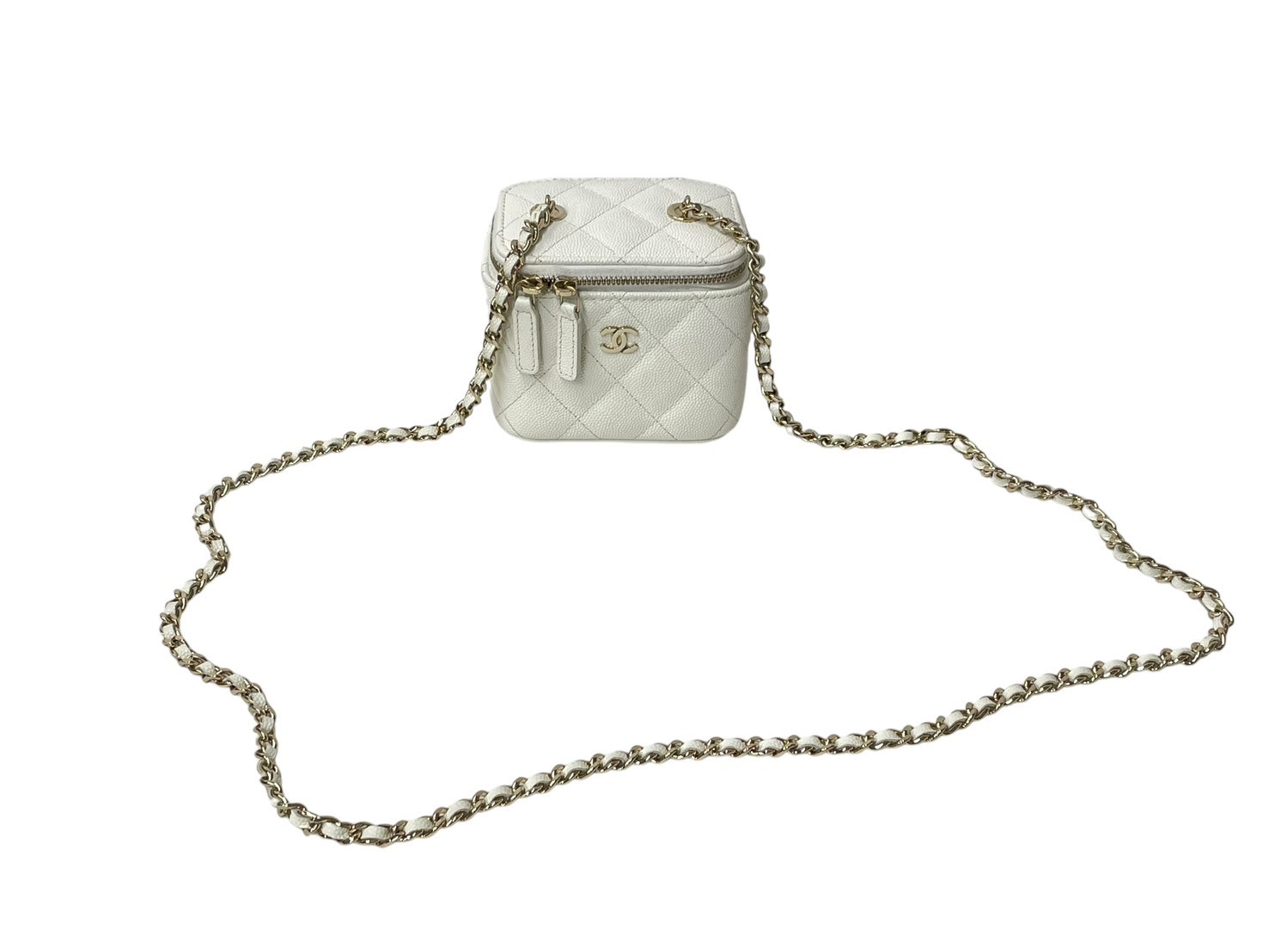 【楽天市場】CHANEL シャネル マトラッセ スモールバニティ チェーンショルダーバッグ AP1340 ココマーク ホワイト 32番台 美品 ...