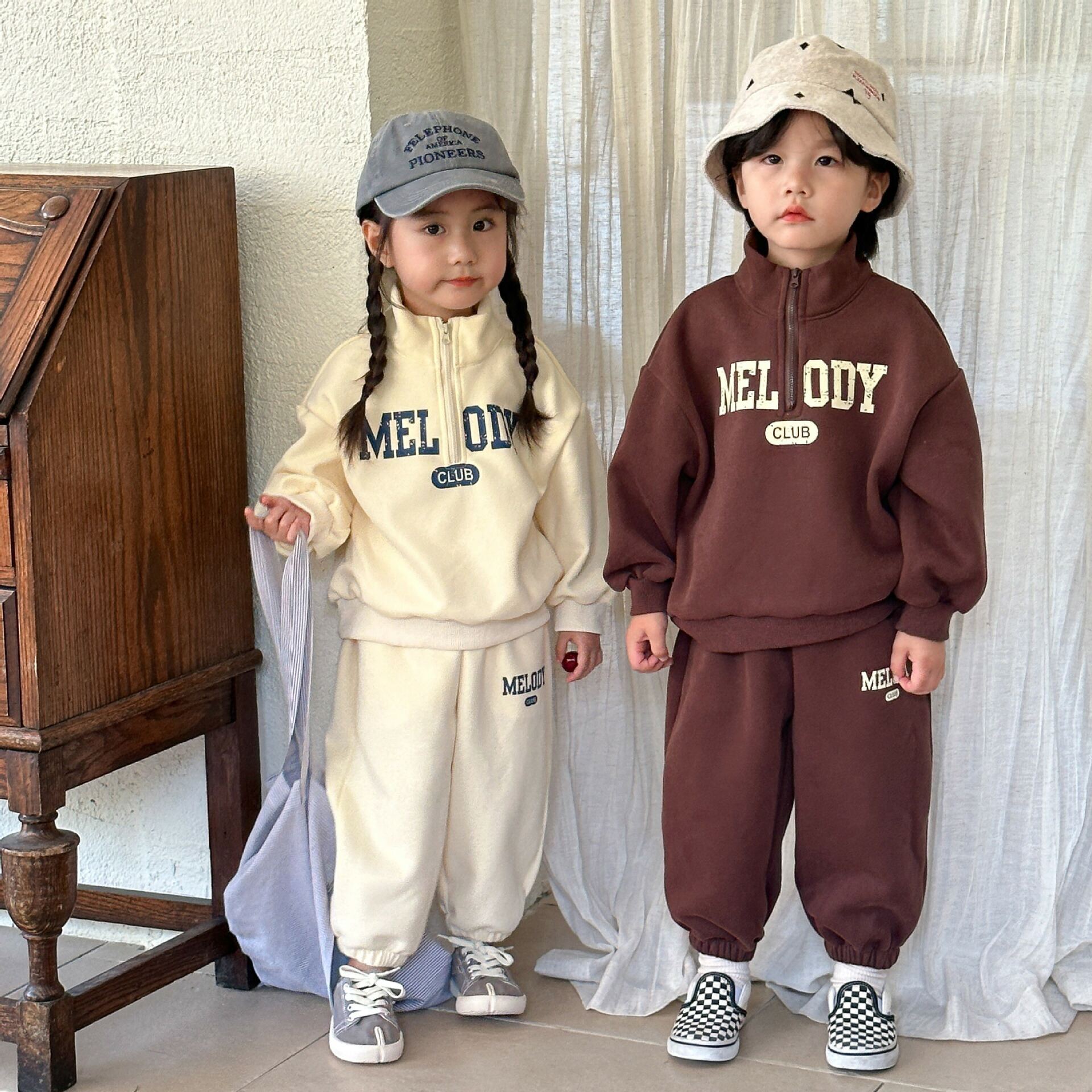【楽天市場】セットアップ キッズ ジャージ スウェットセット 上下セット ベビー服 男の子 女の子 子供服 パーカー ロングパンツ 綿 春 秋 ...