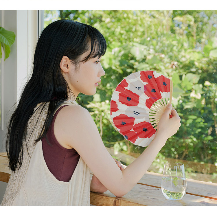 【楽天市場】ギフト対象【Wpc.公式】Wpc. Patterns 扇子 GIFTBOX扇子《メール便対象》【レディース 女性 誕生日プレゼント プチギフト 北欧 テキスタイル ブランド ...