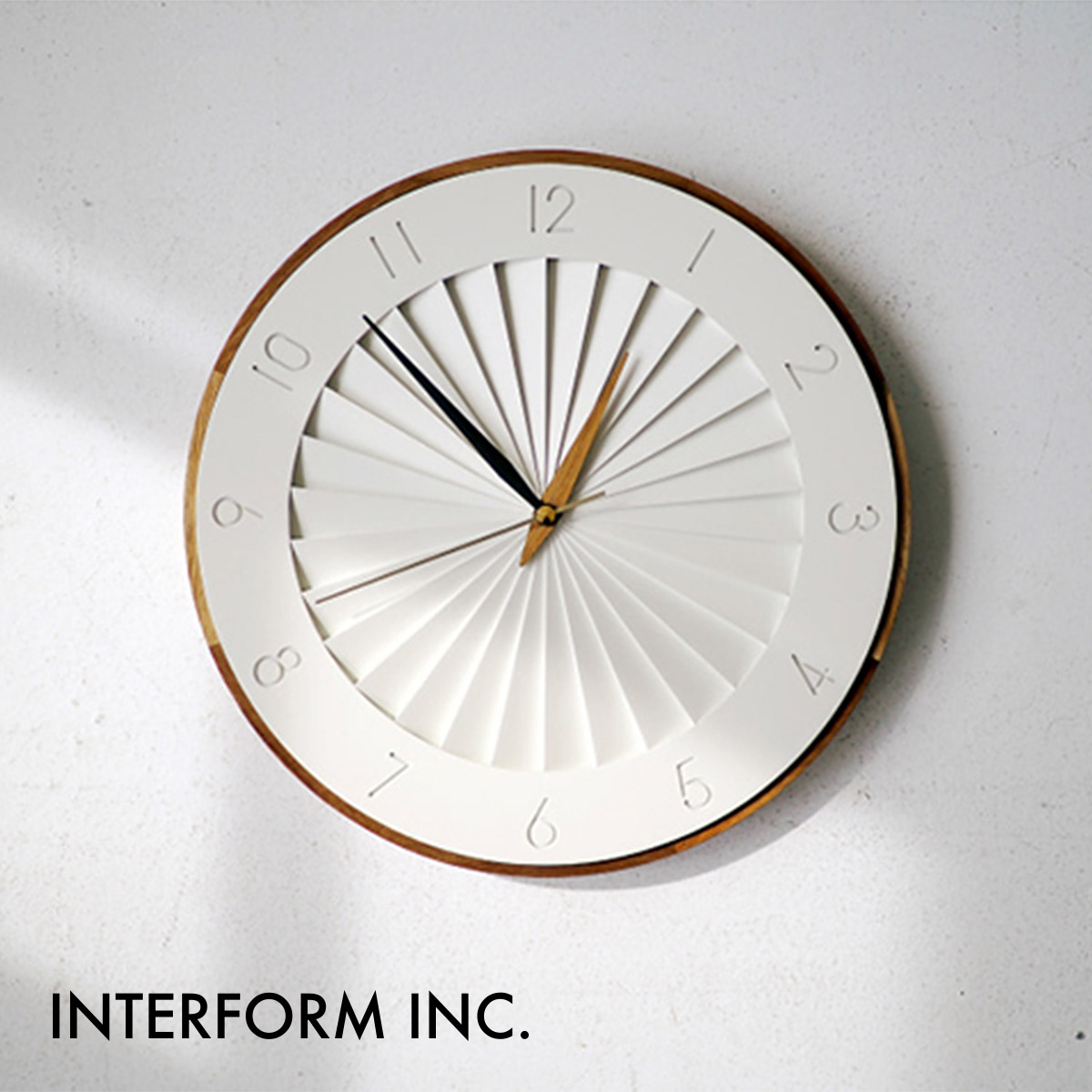 【楽天市場】Ludvika ルドヴィーカ ウォールクロック CL-4384 INTERFORM インターフォルム 壁掛け時計 インテリア 北欧 ナチュラル スイープムーブメント 連続秒針 静音 ...