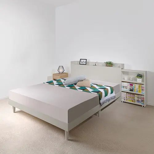 【楽天市場】[ベッド クイーン] すのこベッド 棚付き コンセント付き キャスター付き シンプル 頑丈 通気性 機能性 本棚付 スタイリッシュ ...