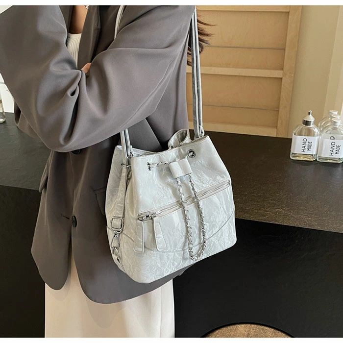 【楽天市場】リュック 2way バッグ 巾着 肩掛け バケツ型 大人 カバン 2way ドローストリング おしゃれ かわいい：Yuri ...