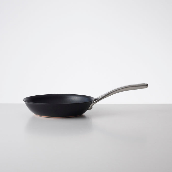 【楽天市場】マイヤー MEYER フライパン アナロン ルクス 20cm 24cm 28cm AC3-P20 AC3-P24 AC3-P28 ヌーヴェルカッパー PFOA フリー IH ...