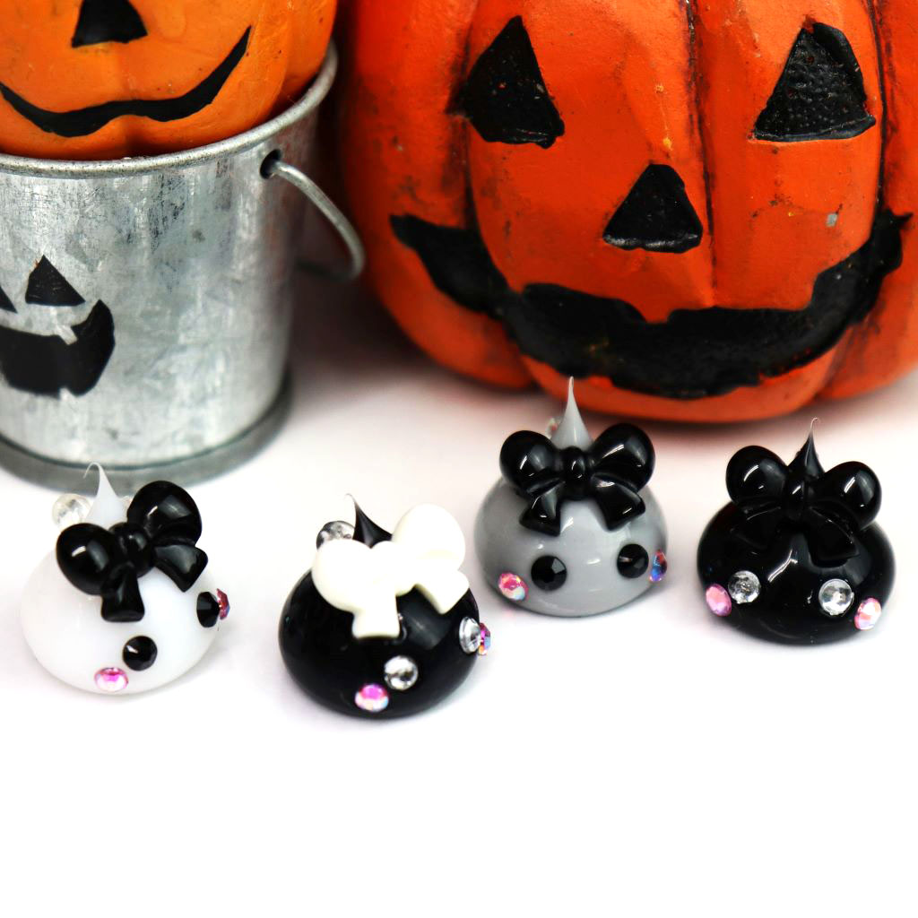 【楽天市場】モノクロほっぺちゃんストラップ／サン宝石：靴下通販ZOKKE