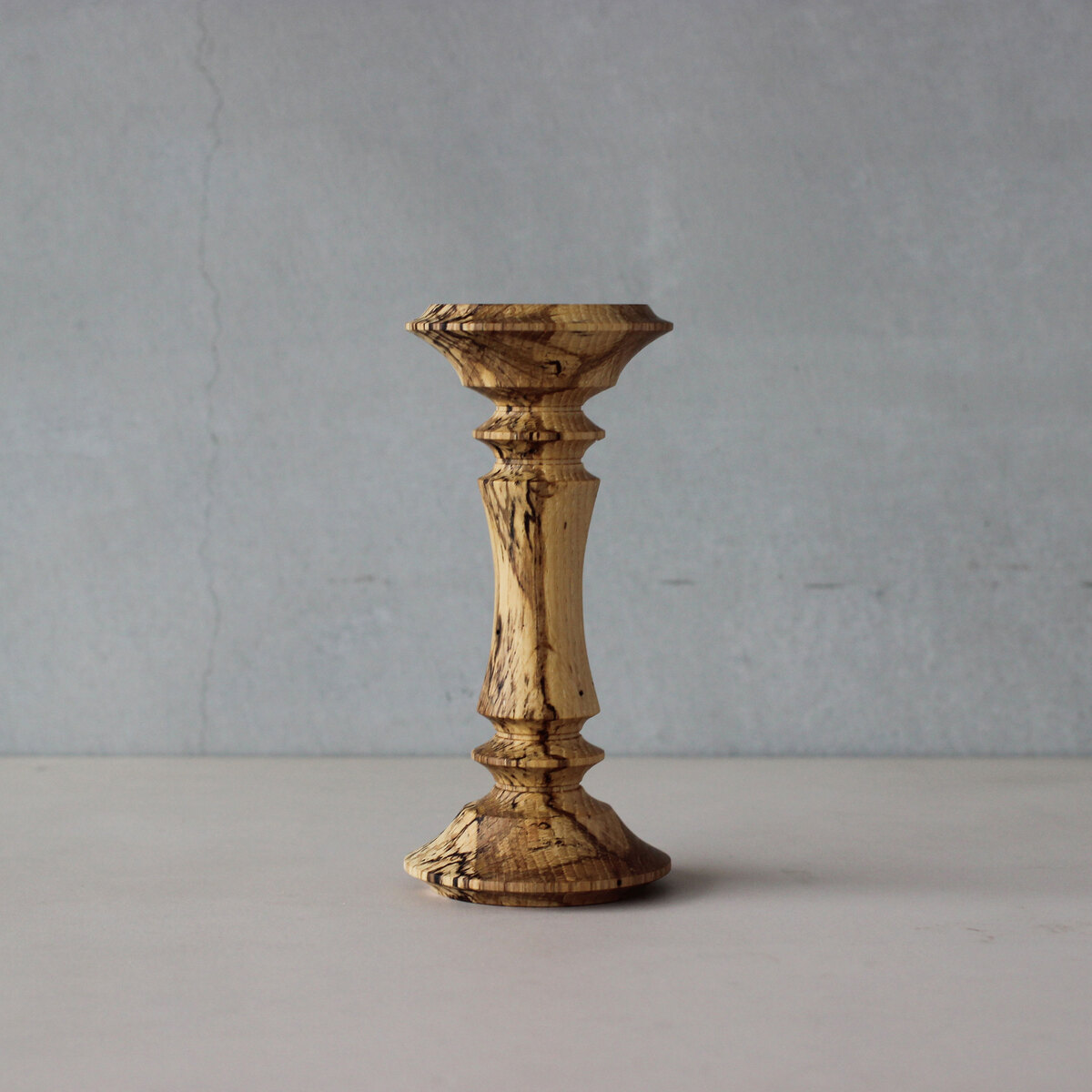 【楽天市場】【マラソン期間ポイント2倍】RetRe 虫喰いの花器 ボビン 一輪挿し 花器 富山県産 虫喰い楢 リツリ：ZUIUN