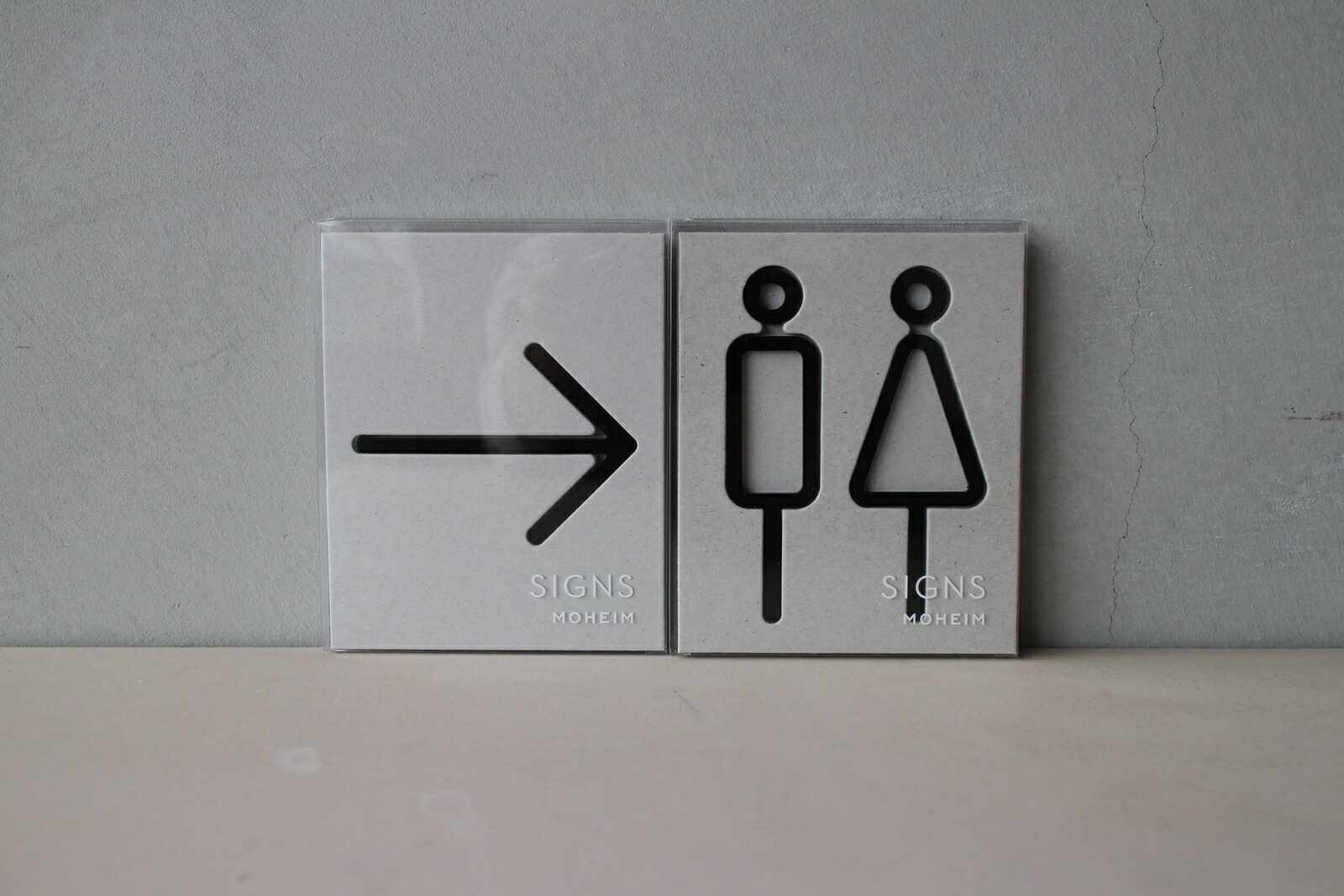 【楽天市場】MOHEIM RESTROOM SIGN 2pcs white ホワイト トイレサイン プラスチック 新築 新築祝い 店舗 ...