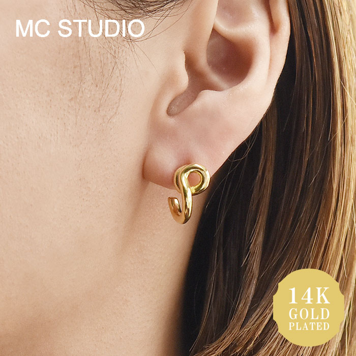 【楽天市場】【待望の最新作】≪MC STUDIO≫ エムシースタジオ スモール ラウンド 変形 フープ ピアス ゴールド Earrings ...
