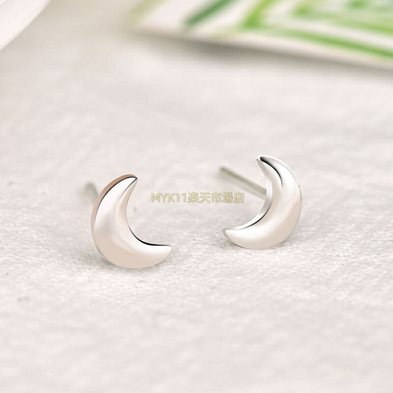 【楽天市場】S925 シルバー ムーン ピアス 月型 8mm 韓国風 シンプル レディース デイリー プレゼント 金属アレルギー対応 軽量 0.6g 2025 上品：ジニピ